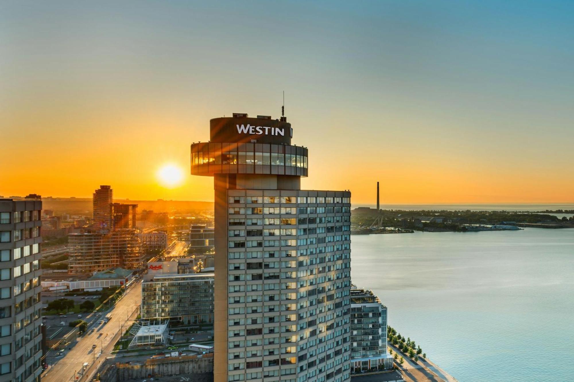 HOTEL WESTIN HARBOUR CASTLE | ⋆⋆⋆⋆ | TORONTO, CANADA | SEASON DEALS ...